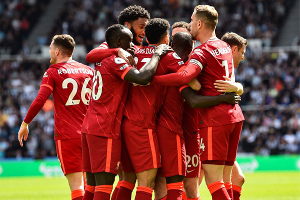 หงส์ยึดฝูง! ลิเวอร์พูลเฮฉลองคล็อปป์ต่อสัญญา ส่งนิวคาสเซิ่ลพ่ายรอบ5นัด ...