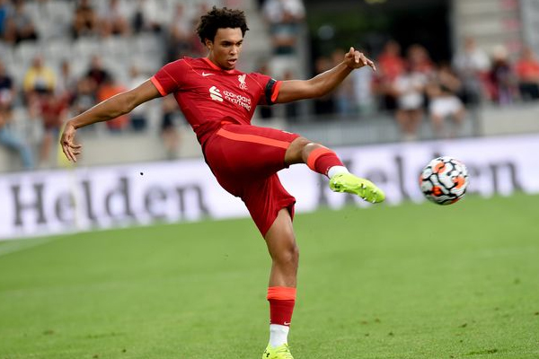 TAA ลั่นฟิตเต็มถังก่อนลุยซีซั่นใหม่ - Liverpoolfc.in.th